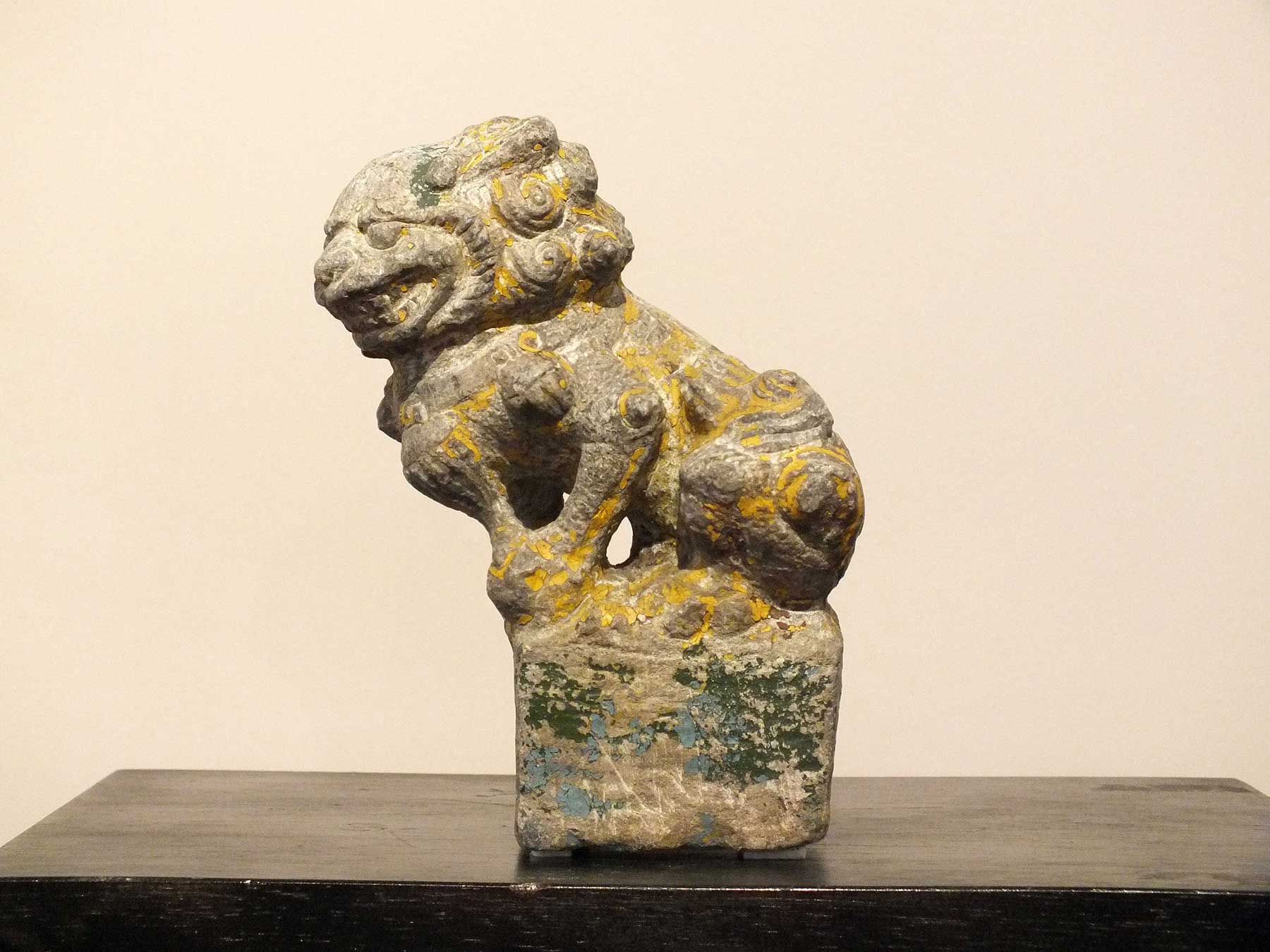 Ming Dynasty Foo Dog - Becker Antiques | Amsterdam