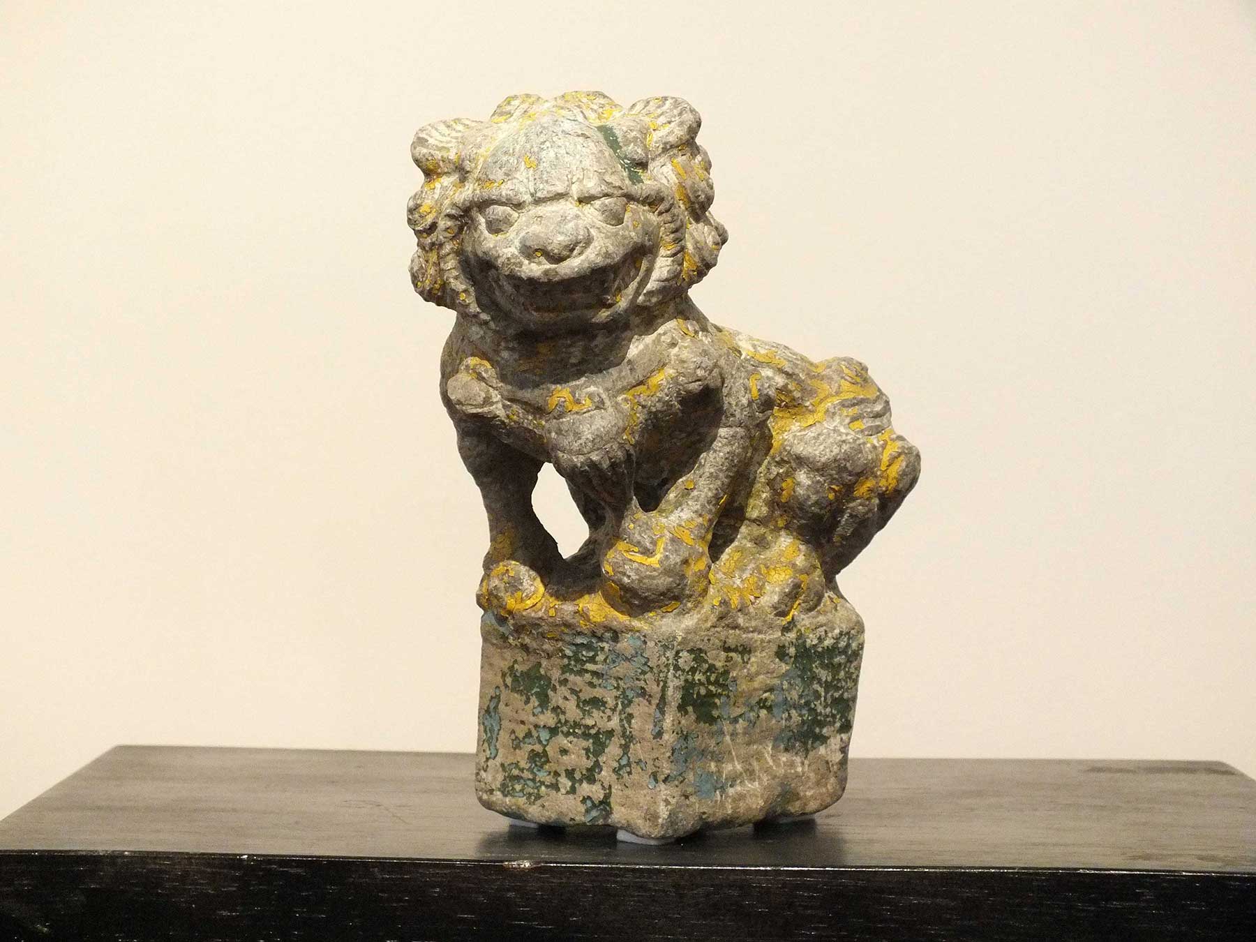 Ming Dynasty Foo Dog - Becker Antiques | Amsterdam